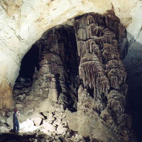 Tour Park Detail - Kickapoo Cavern State Park, Texas - Texas State Parks